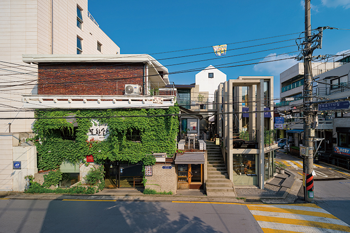 SPACE-The Era of Regeneration: What Yeonhui-dong’s Transformation Says About Us